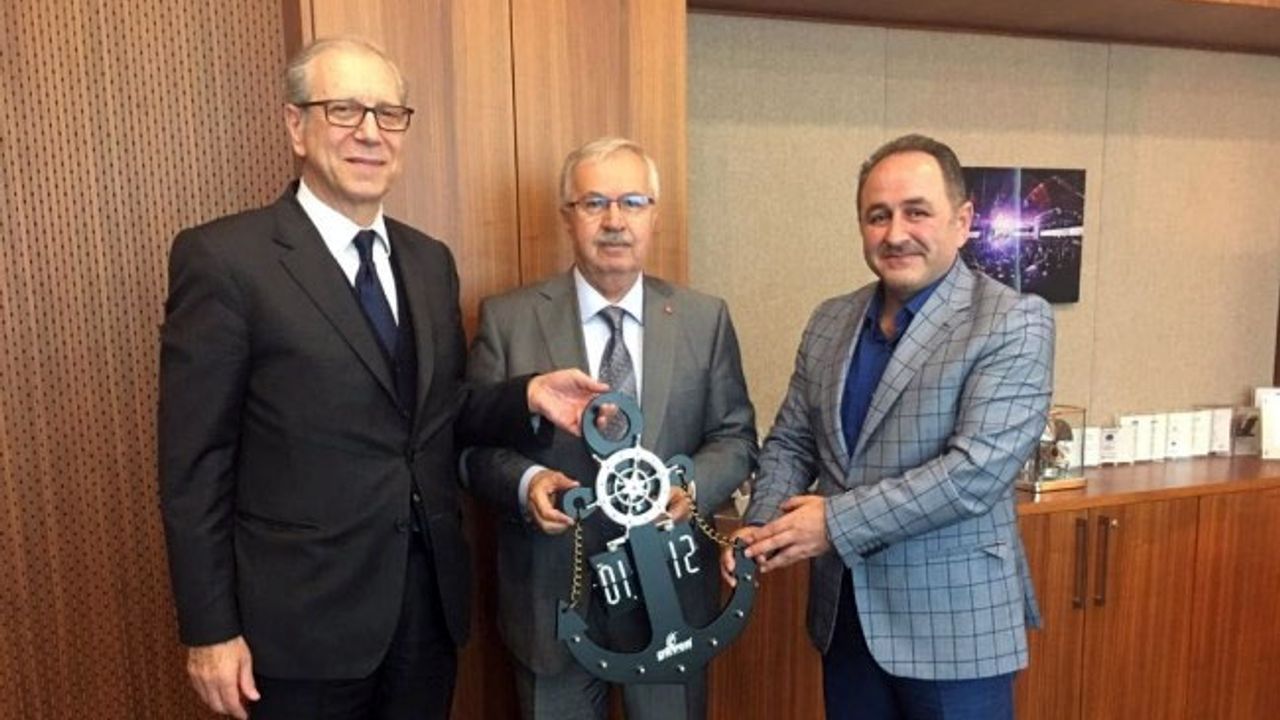 Hakkı Köylü ve Murat Demir, Hasan Çolakoğlu'nu ziyaret etti - Zonguldak ...