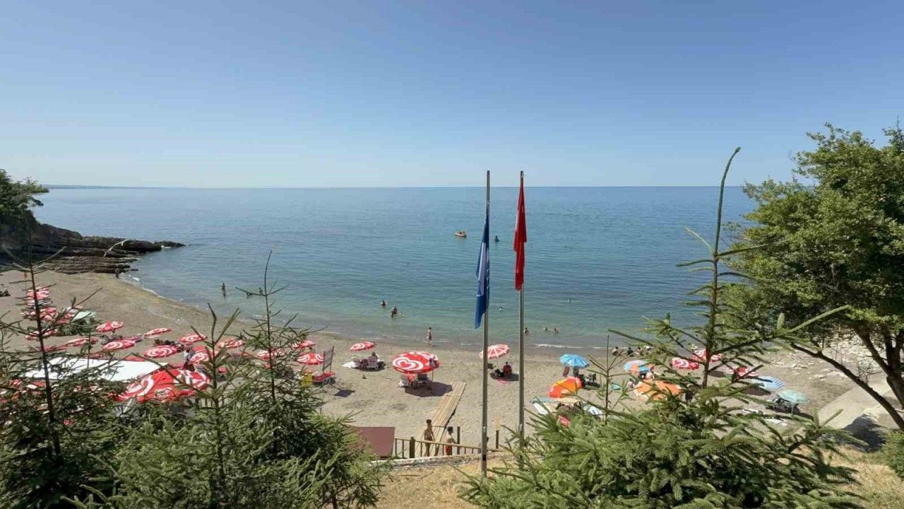 Kale Plajı’na mavi bayrak - Zonguldak Pusula Son Dakika Haberleri