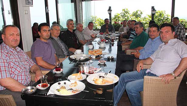 Devrek-Gökçebey Derneği, sel yaralarını saracak - Zonguldak Pusula Son ...