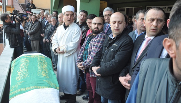 ’Megastar’ Ergin Erdem’i uğurladık. Mekanı Cennet olsun... - Zonguldak ...