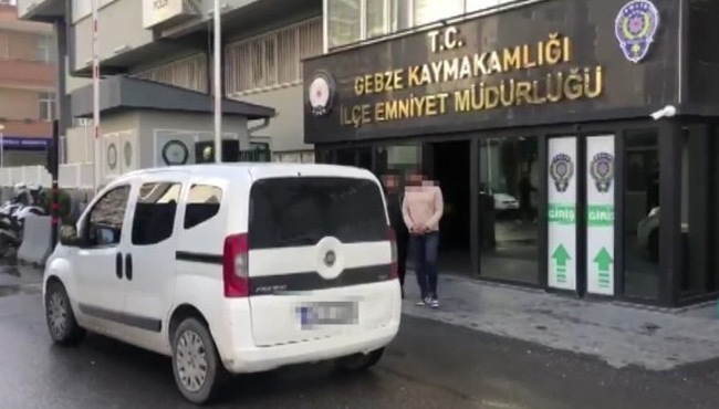 Hırsızlık yapıp kaçan şahıs yakalandı - Zonguldakın Açılış Sayfası Hırsızlık yapıp kaçan şahıs yakalandı - Zonguldakın Açılış Sayfası