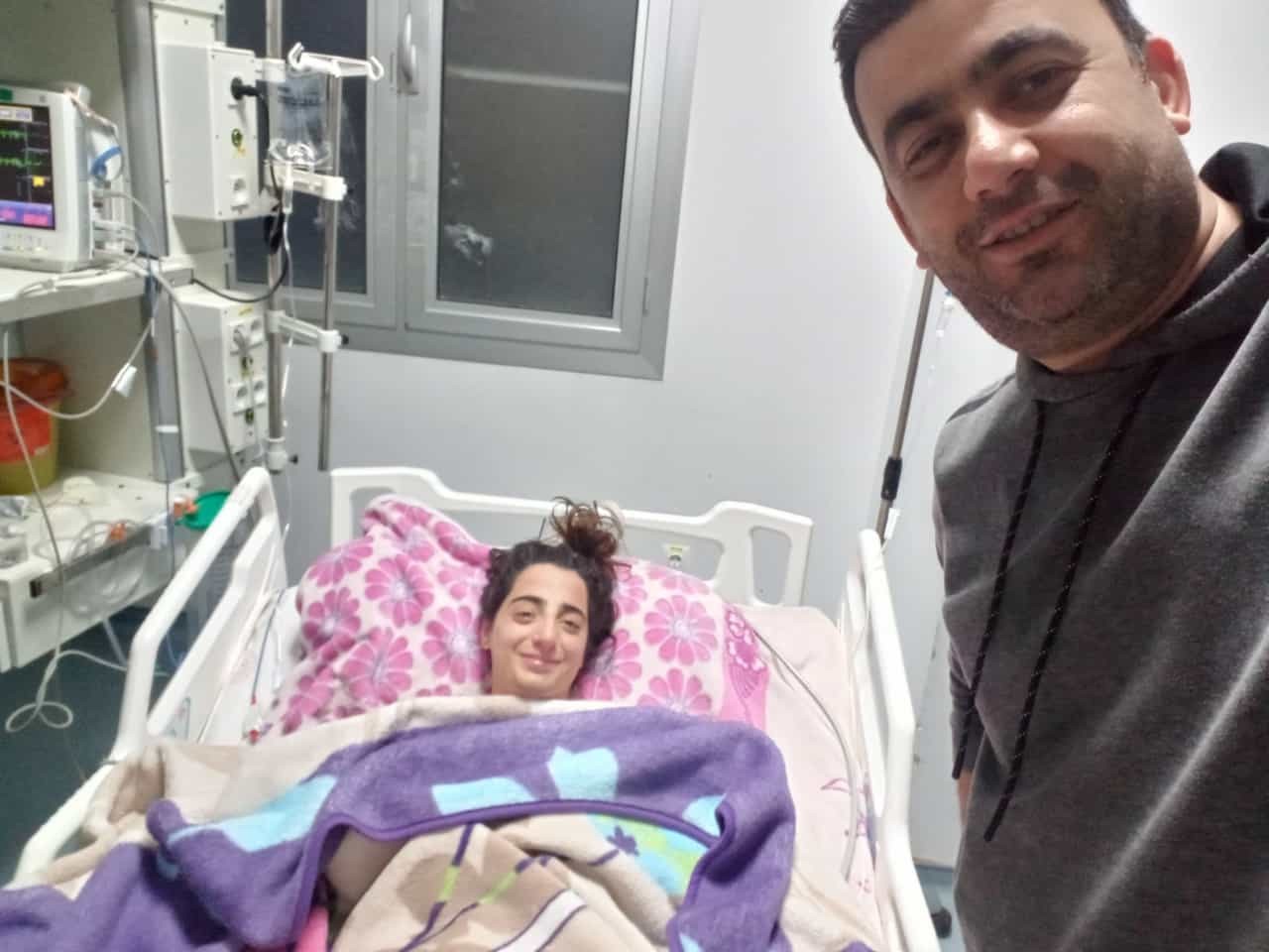 123 saat sonra kurtulan Melisa, annesini vefat etmeden 3 gün çikolata ...