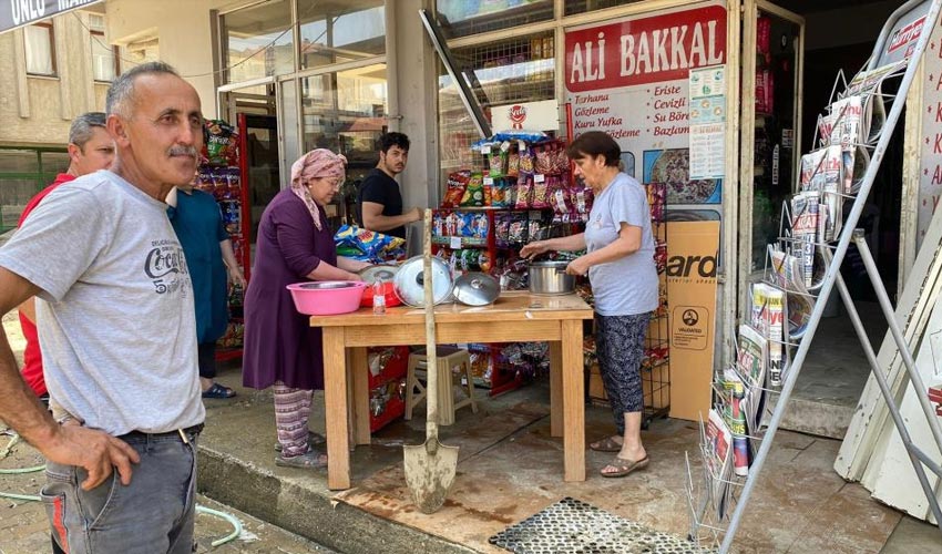 Devrek'te hayat normale dönmeye başladı - Zonguldak Pusula Son Dakika ...