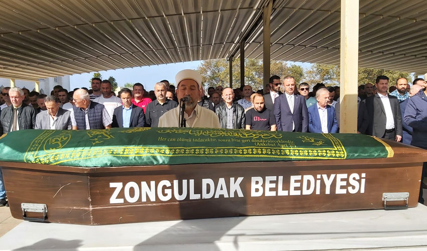 İsmail Ateş, son yolculuğuna uğurlandı - Zonguldak Pusula Son Dakika ...