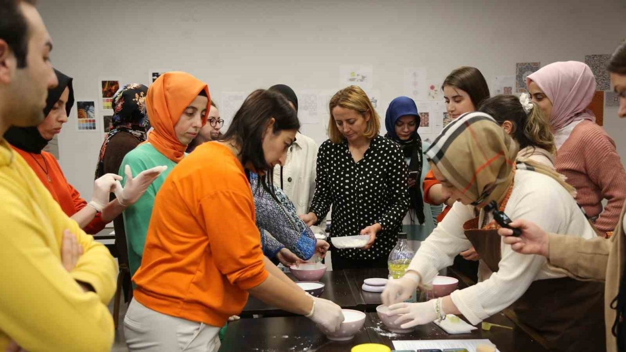 Fikir ve Sanat Akademisi’nde güz dönemi tamamlandı - Zonguldak Pusula ...