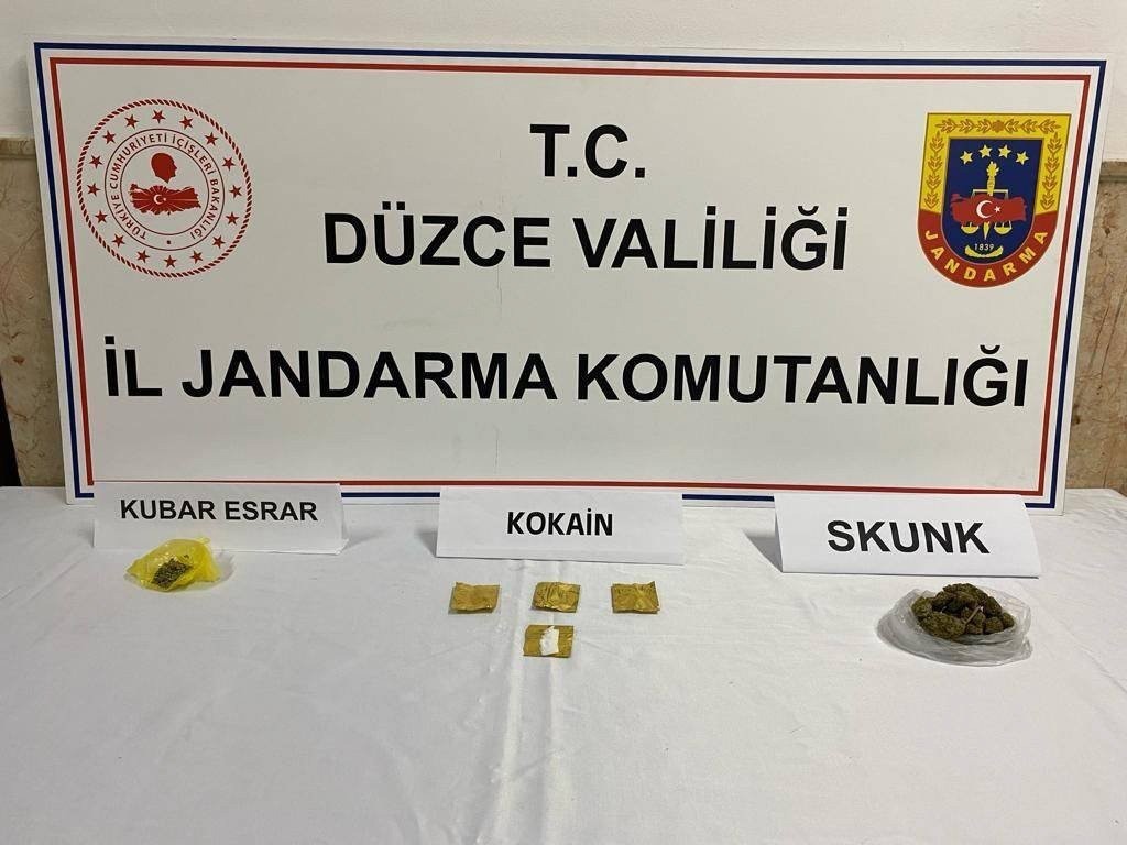 Tarihi eser kaçakçıları ve uyuşturucu satıcıları yakalandı - Zonguldak ... Tarihi eser kaçakçıları ve uyuşturucu satıcıları yakalandı - Zonguldak ...