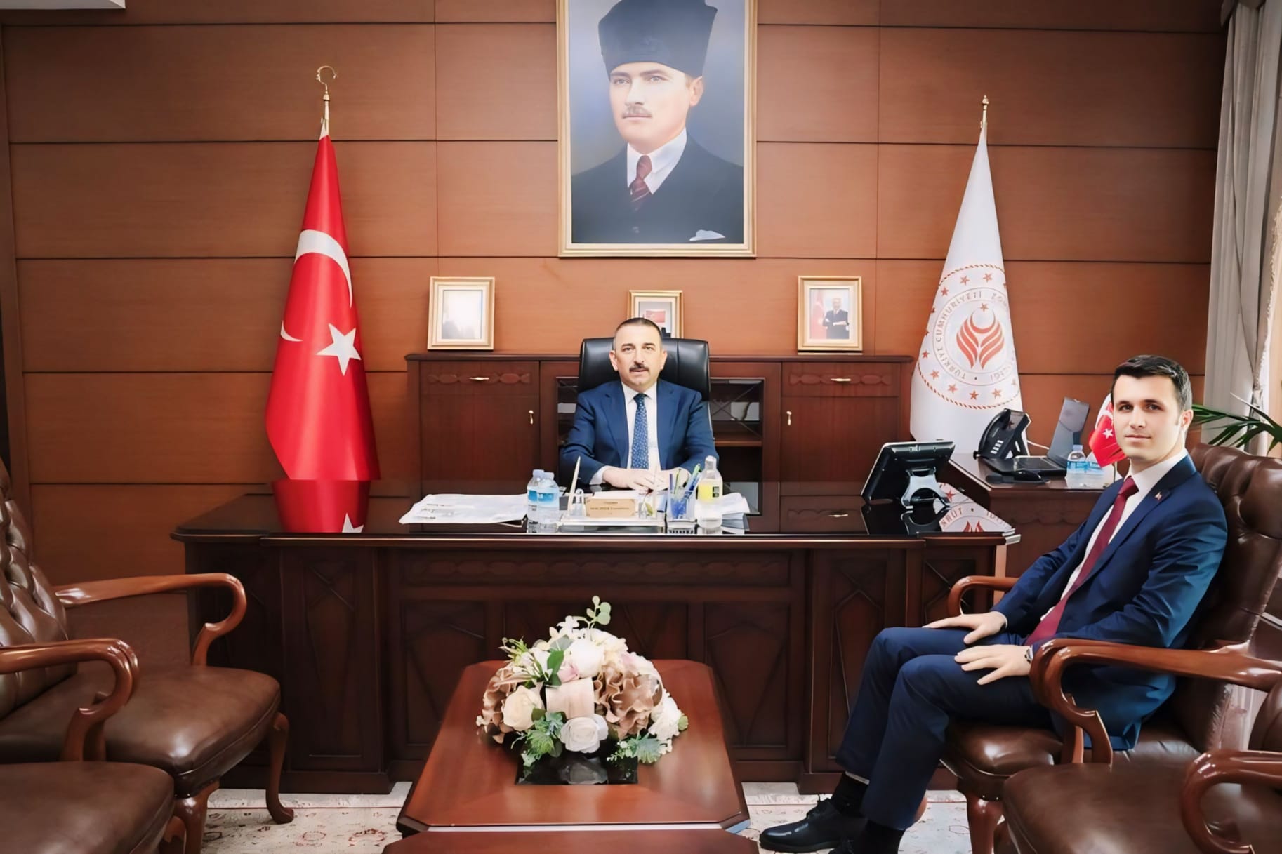 Vali Osman Hacıbektaşoğlu Kaymakam Musa Türkmen'i ağırladı - Zonguldak ...