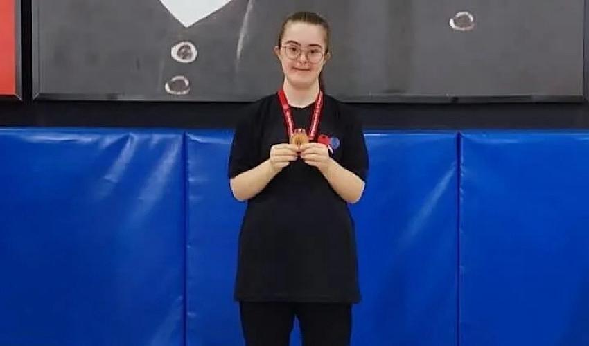 Zeynep Tuncay’dan Türkiye şampiyonluğu - Zonguldak Pusula Son Dakika ...